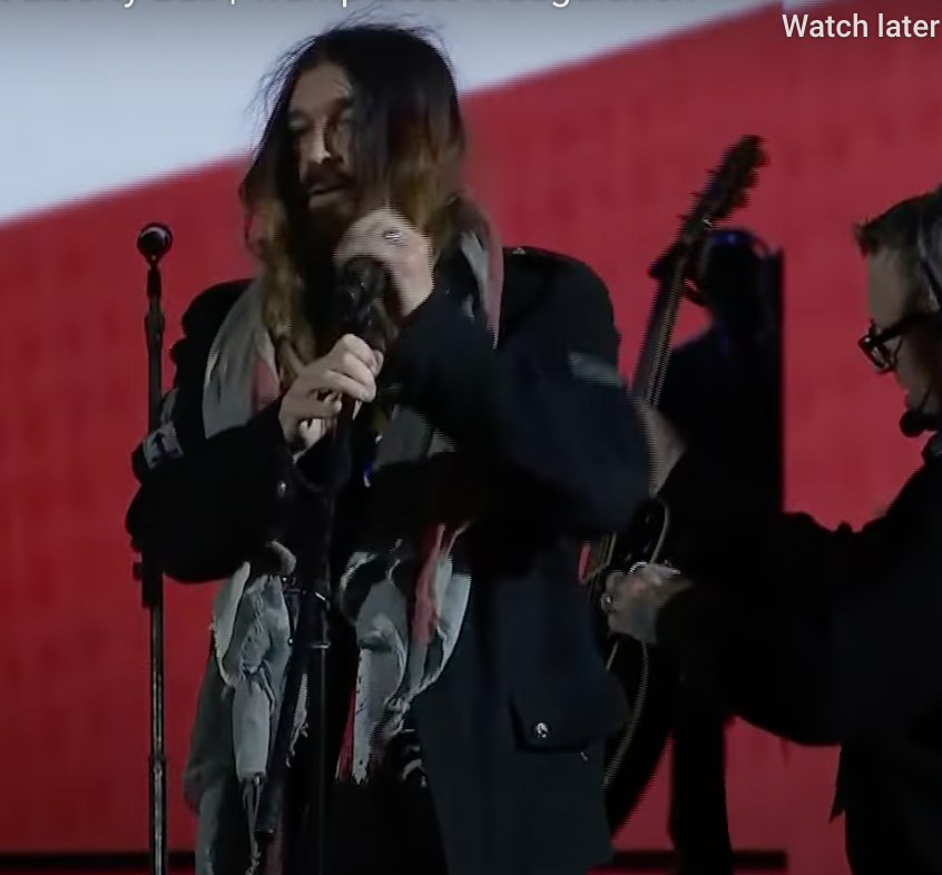 WATCH: Billy Ray Cyrus’ Bumpy Performance at Trump Inaugural Ball ...